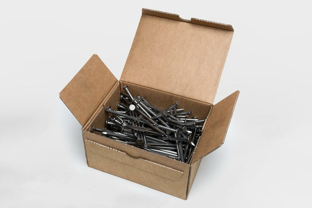 Boite de 190 clous 140 mm tête forgée